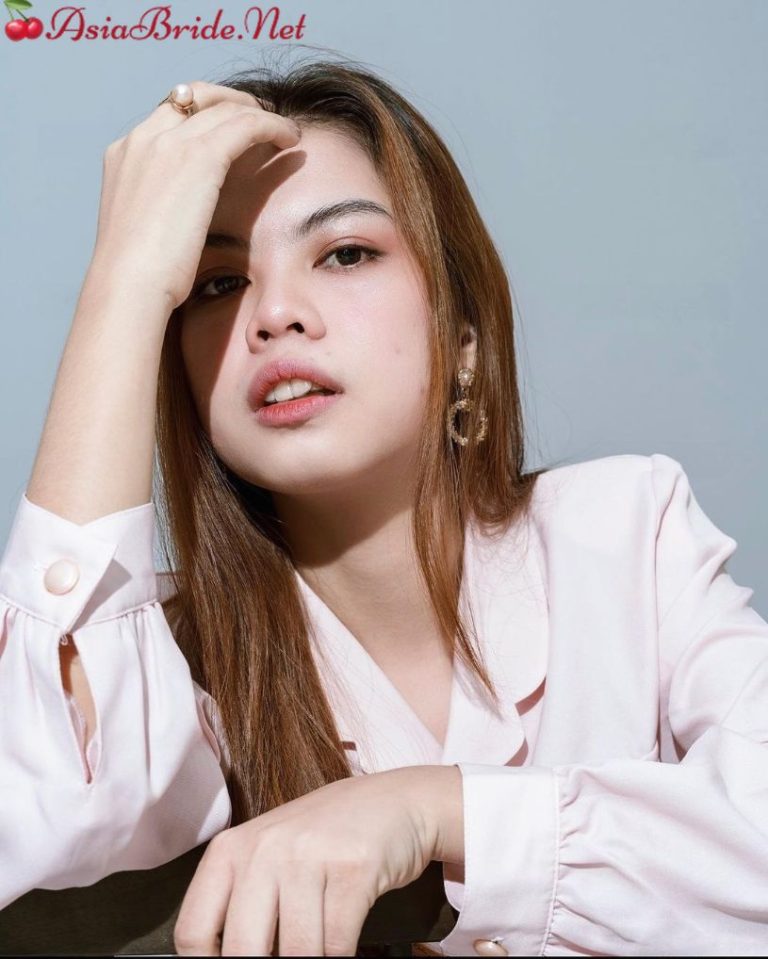 Cambodian Brides: Meet Cambodian Girls for Marriage