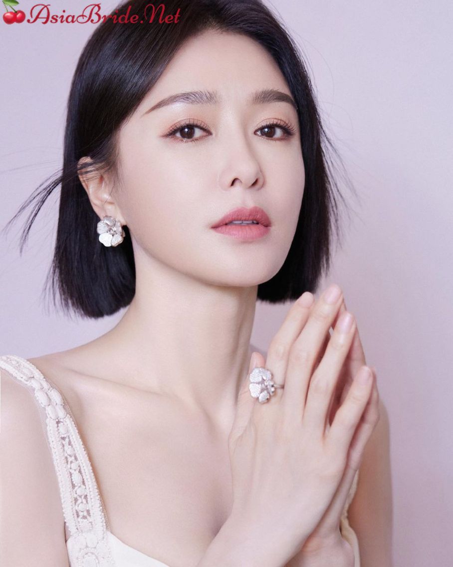 Chinese Brides: Find Single Chinese Women for Marriage