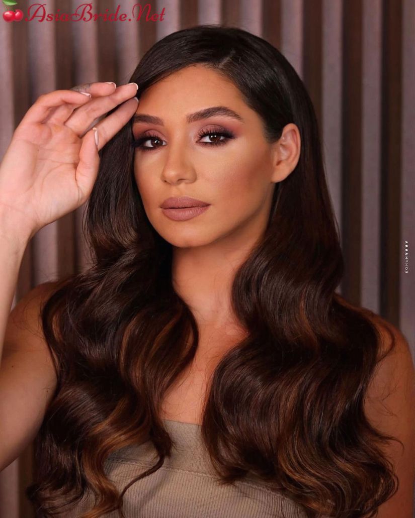 Lebanese Brides: Meet Lebanese Women for Marriage